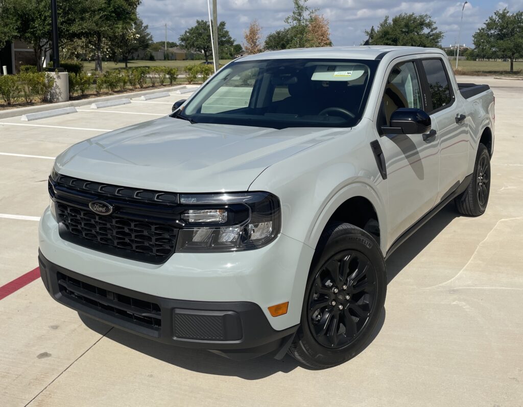 2023 Ford Maverick XLT Hybrid Review - Mocha Man Style