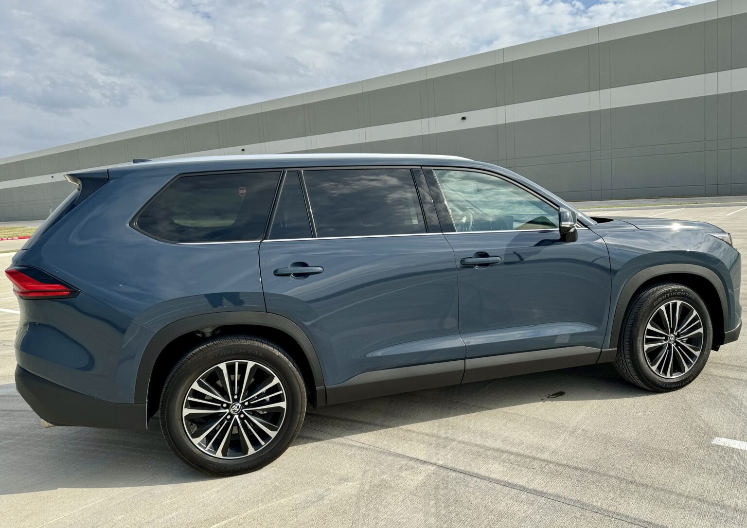2024 Toyota Grand Highlander Hybrid Max Platinum Review - Mocha Man Style